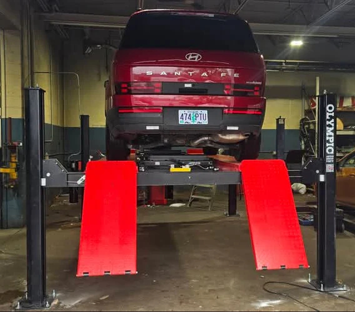Olympic 4PHR-9X / 9,000 lb. Gold Series High-Rise Car Storage Lift ...